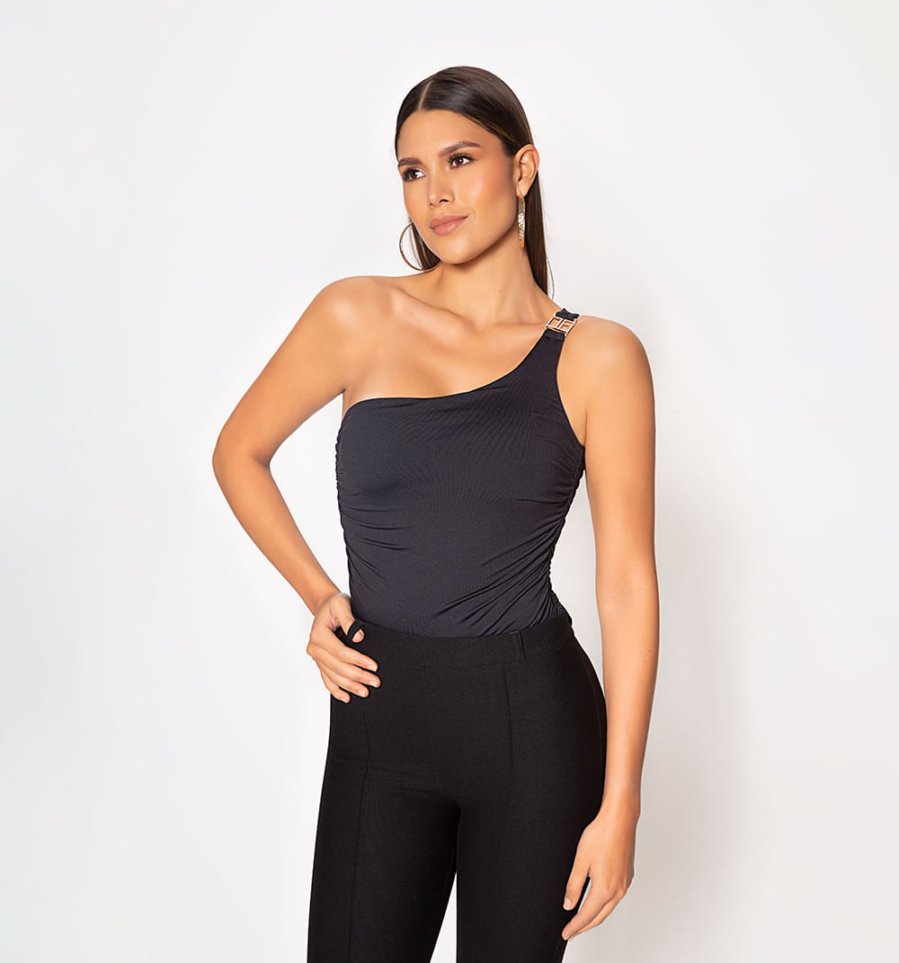 Body ruchado en los costados con hebilla - Ropa para mujer | Tienda ...